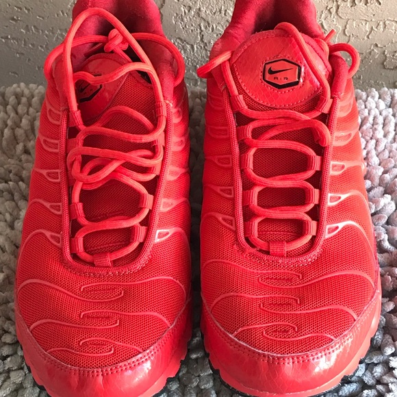 Shoes | Nike Womens Av842460 Air Max Plus Light Tn Crimson Red | Poshmark